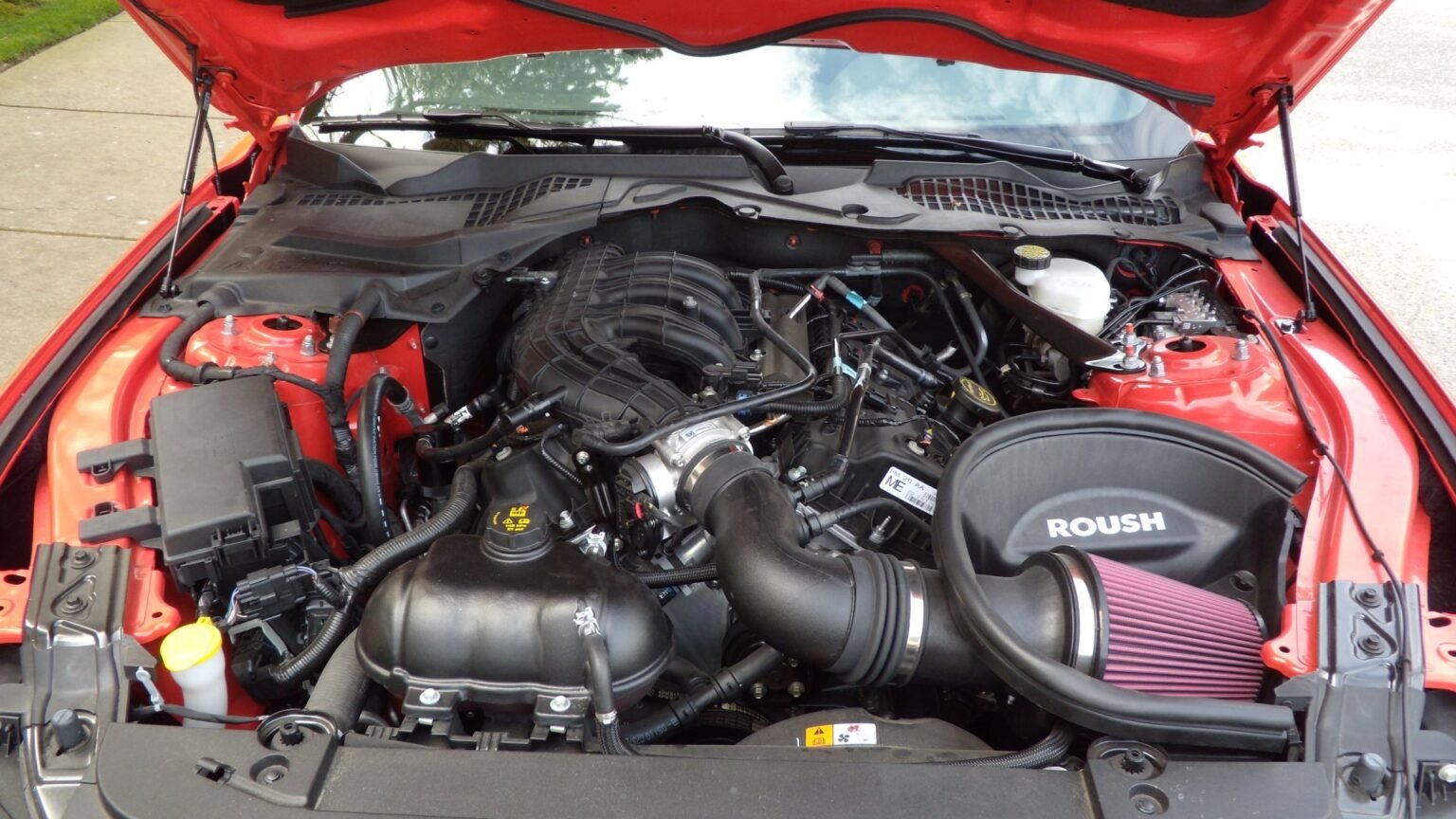 What Engine is the 2014 Mustang V6? - automototips