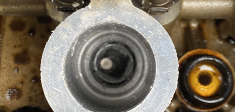 Spark Plug Socket Stuck on Plug? Here’s How to Solve It - Auto-moto Tips